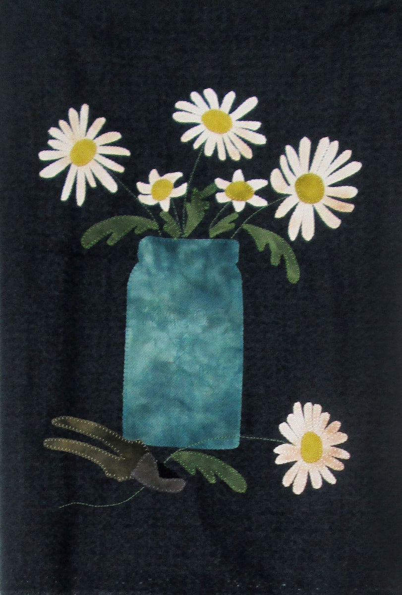 Fresh Cut Daisies Wool Kit – Calico Hutch
